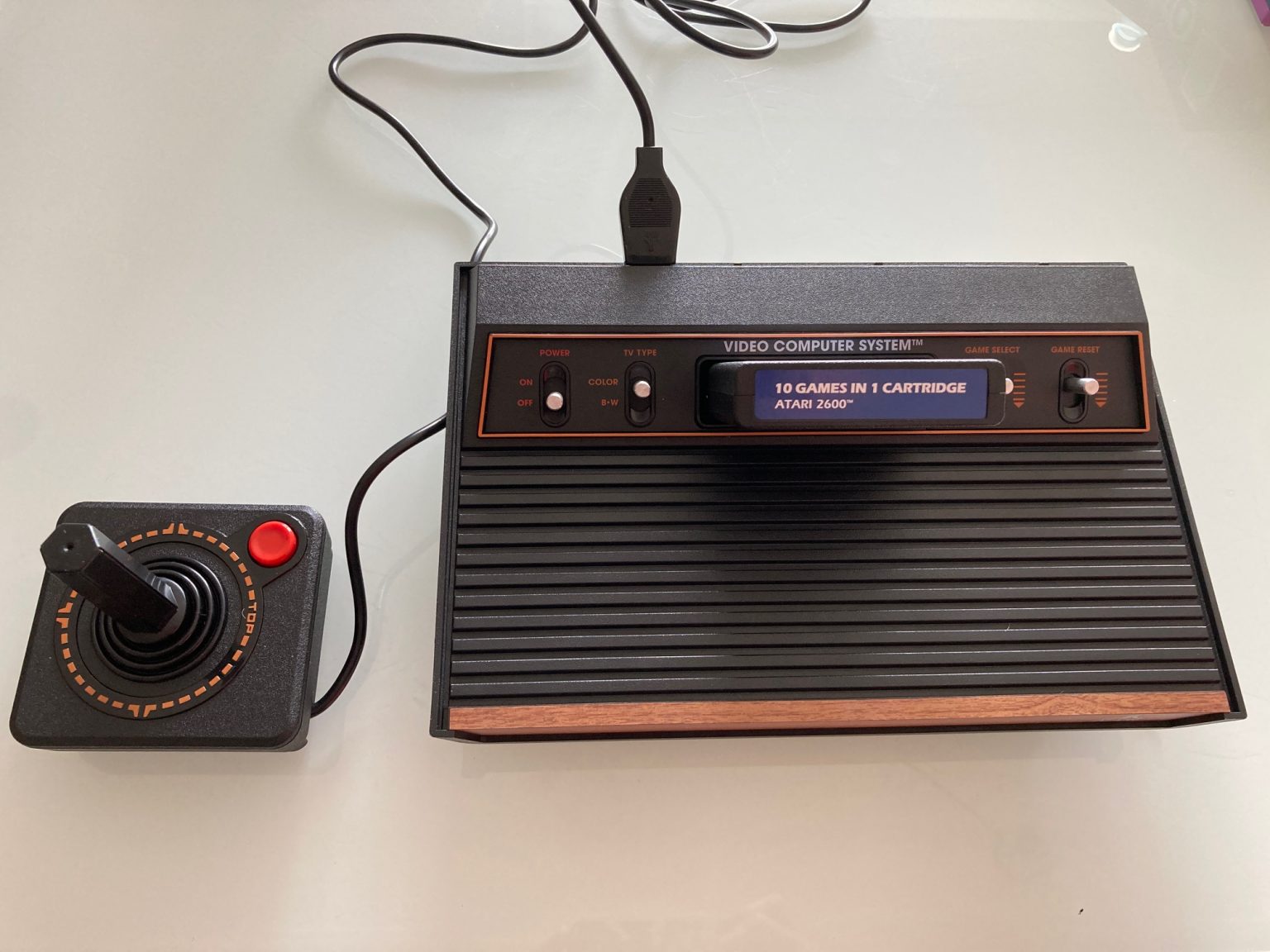 Test Atari 2600+ Que vaut cette réédition de la fameuse Atari 2600?